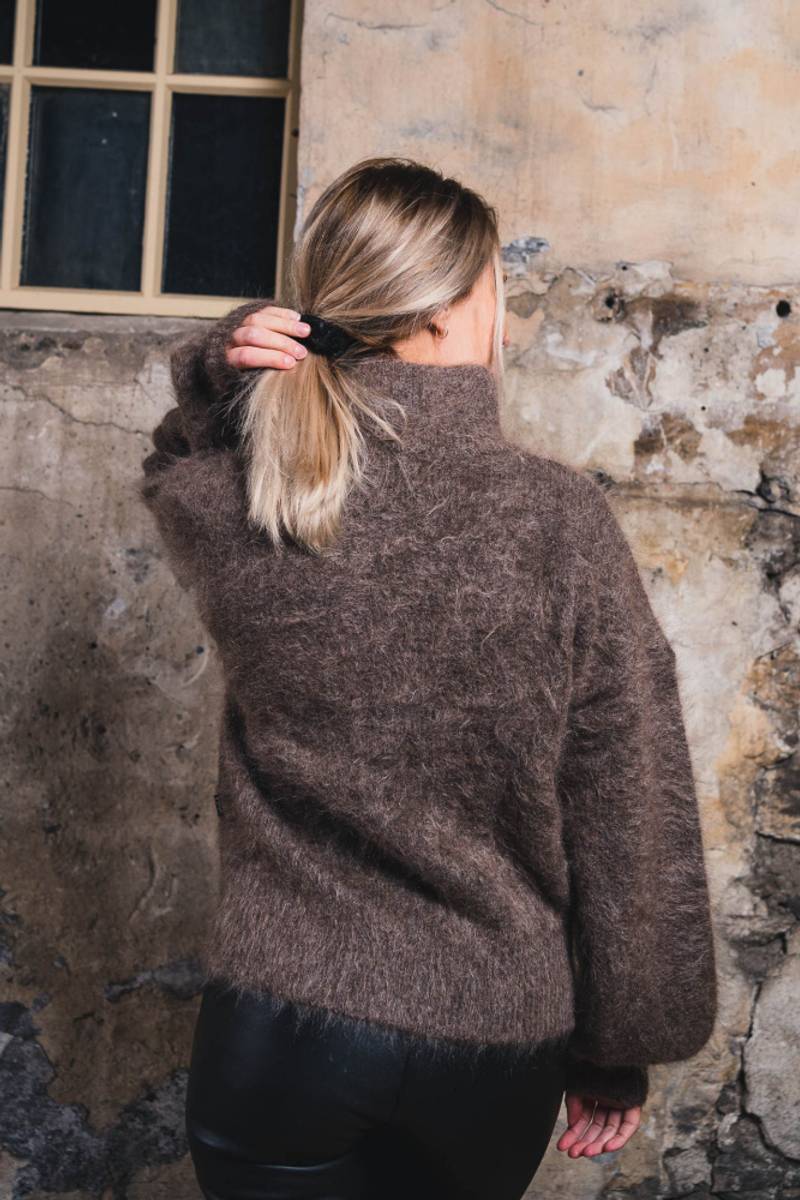 Li Mohair Sweater Brown - Vakre Vene